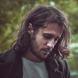 Richard Smithson • Uppbeat